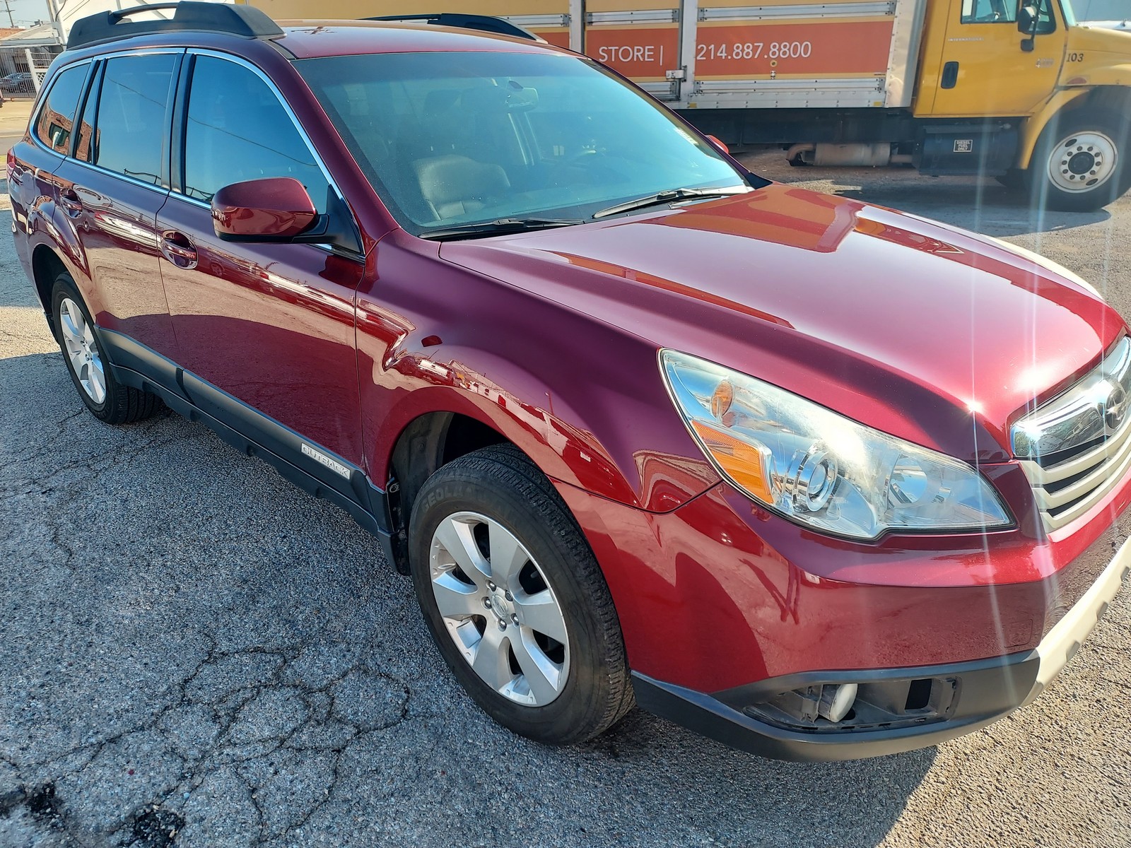 2012 Subaru Outback SUV $10